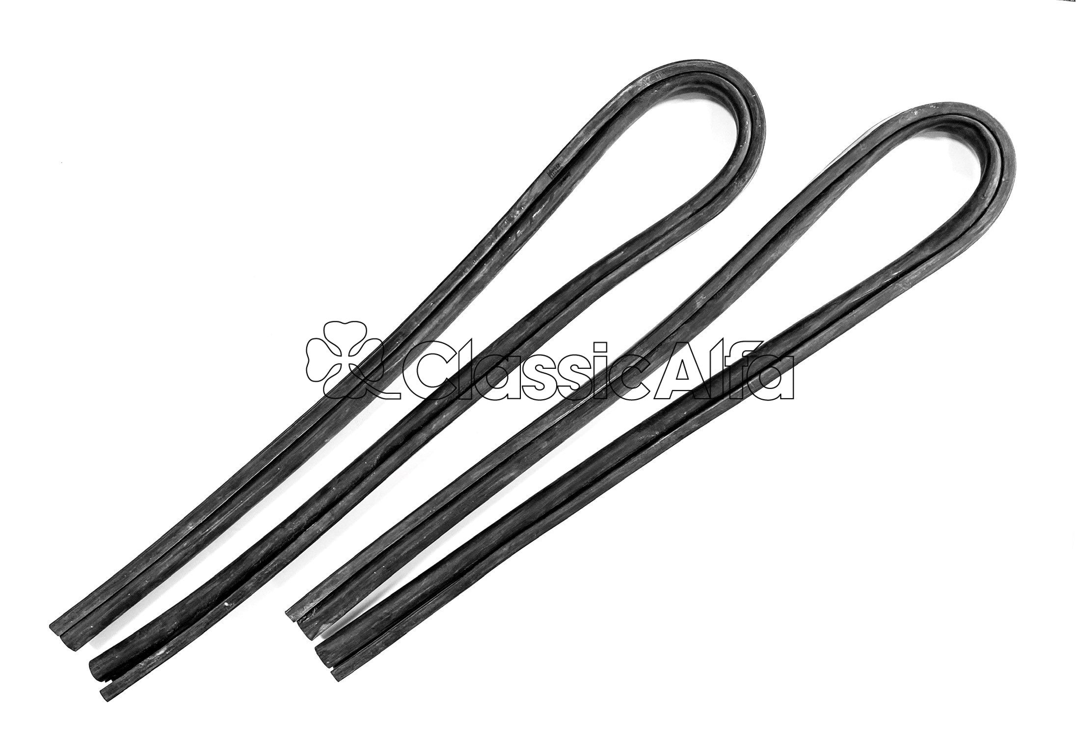 RB106 SPIDER 1970-88 HARDTOP SIDE WINDOW SEALS - PAIR – Classic Alfa